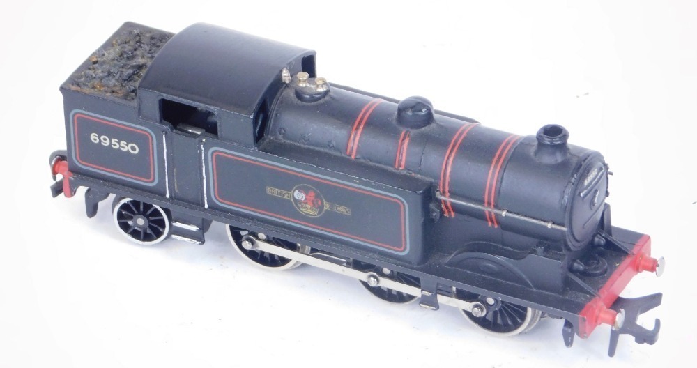 A Hornby OO/HO gauge Gresley Class N2 tank locomotive, BR lined black ...
