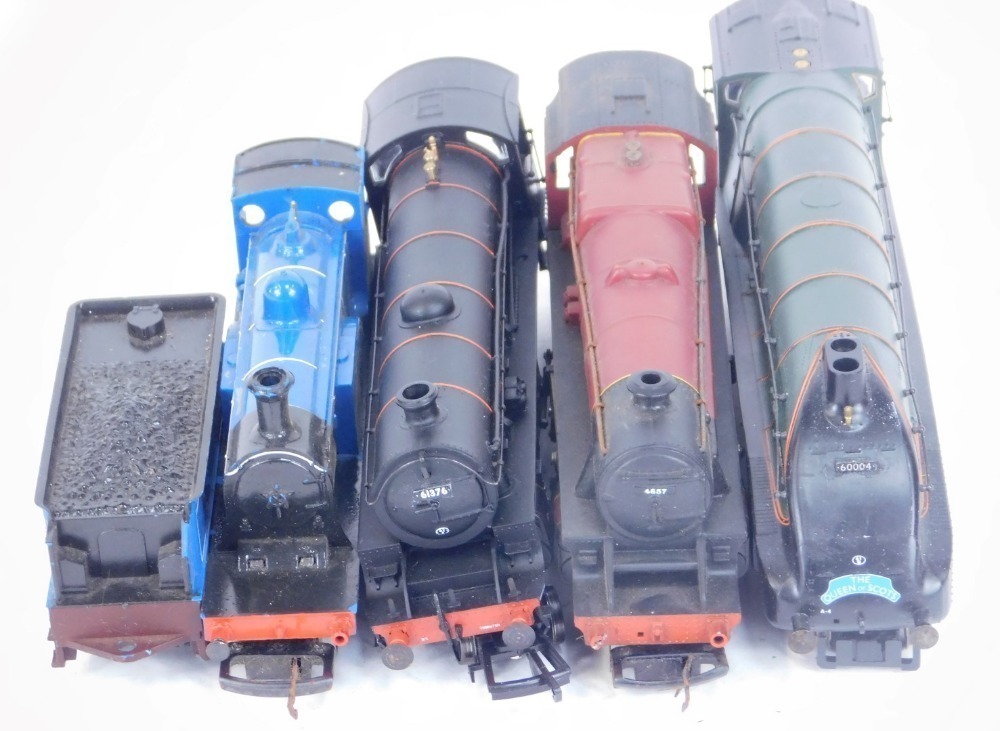 A Hornby OO gauge locomotive William Whitelaw, BR green, 4-6-2, 60004 ...