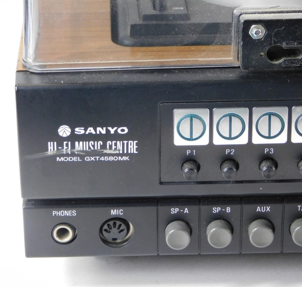 A Sanyo Hi-Fi music centre, model GXT4580MK.