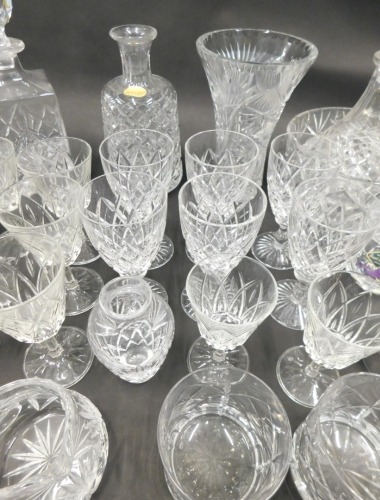 Various glassware, cut glass bowls, decanters, vinegar ewer, 16cm high ...