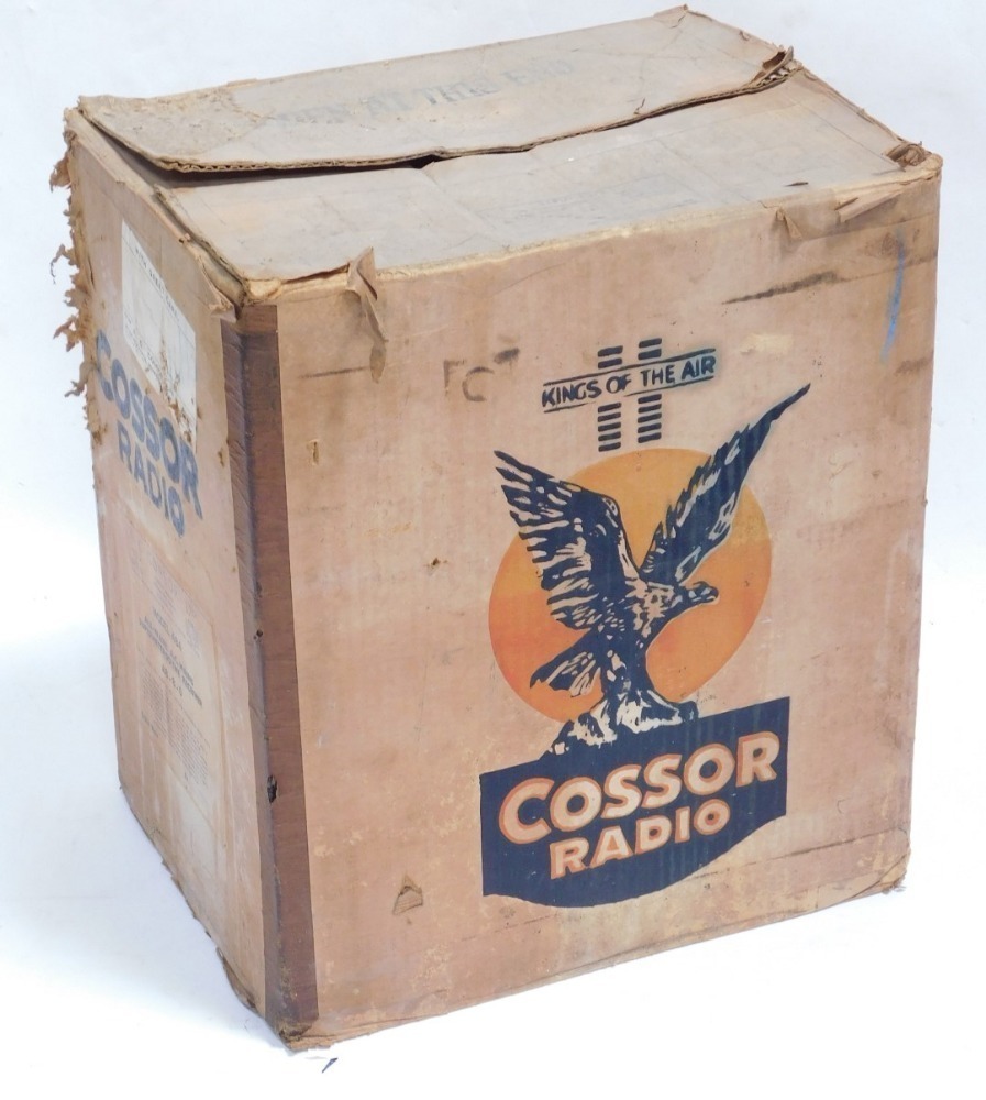 A Cossor vintage radio, model 484, Allwave AC Mains Superheterodyne ...