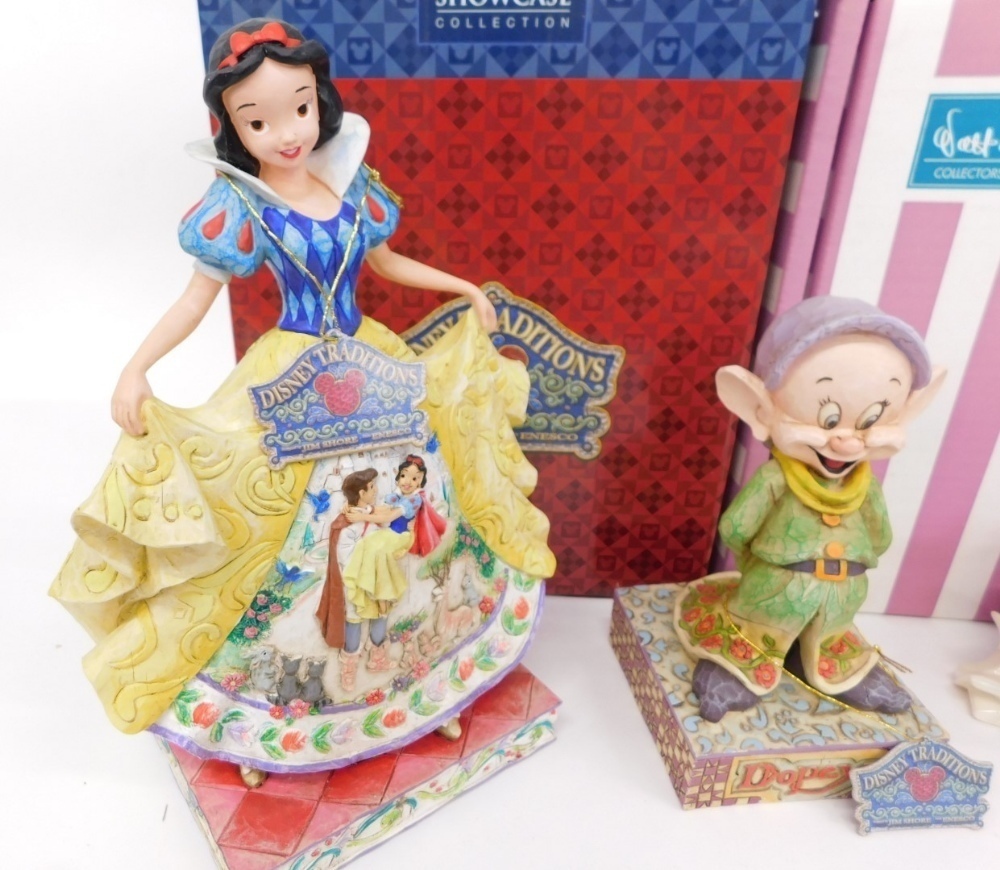 Various Classic Walt Disney Showcase Collection and other figures, Snow ...