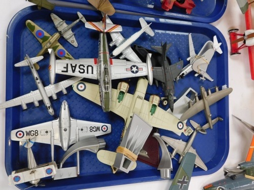 Corgi Aviation Archive diecast planes and other plastic diecast planes ...