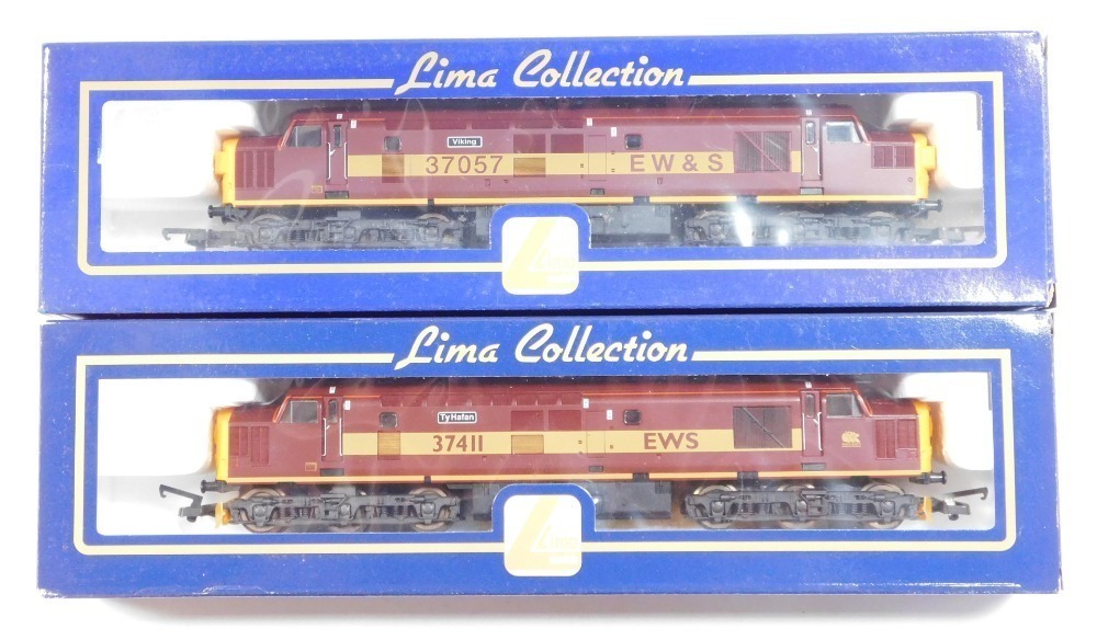 Lima Models OO gauge Class 37 locomotives, comprising 37057 Viking, EWS ...