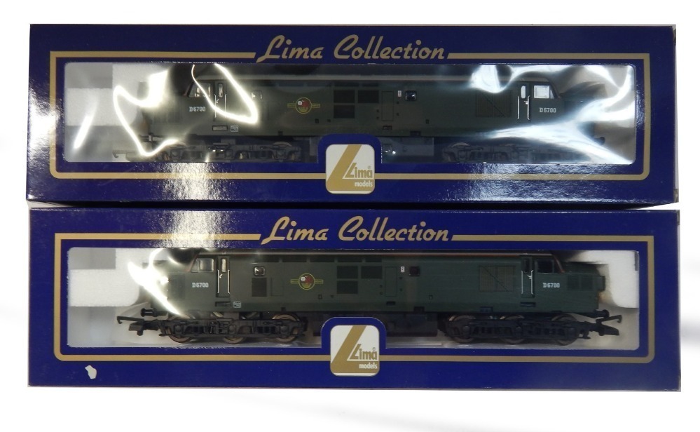Lima Models OO gauge Class 37 locomotives, D6700, BR green livery ...