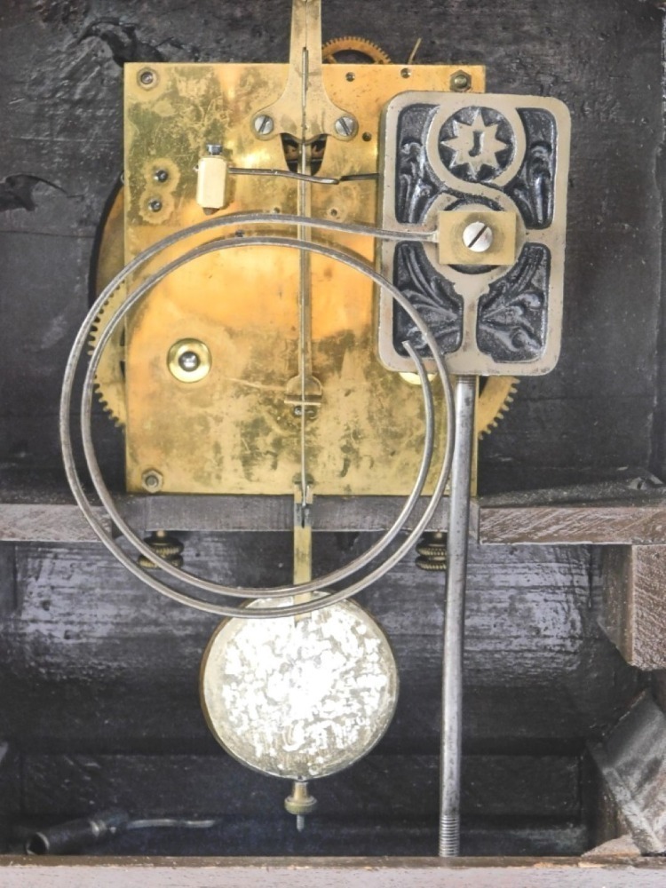 A late 19th/early 20thC German mantel clock, in an architectural carved ...