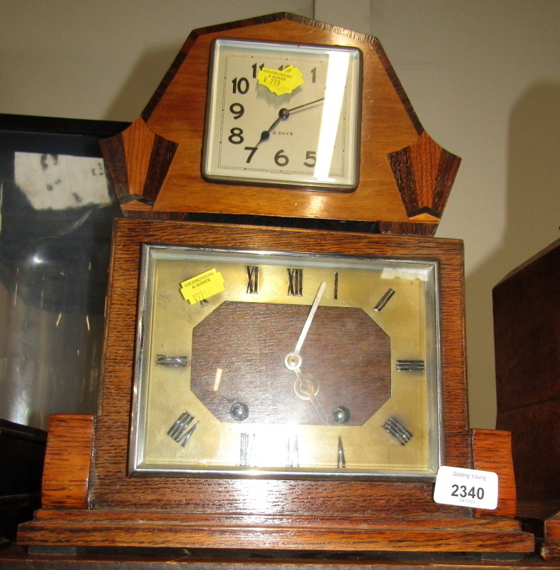 An early 20thC oak cased mantel clock, Roman numerals, eight day ...