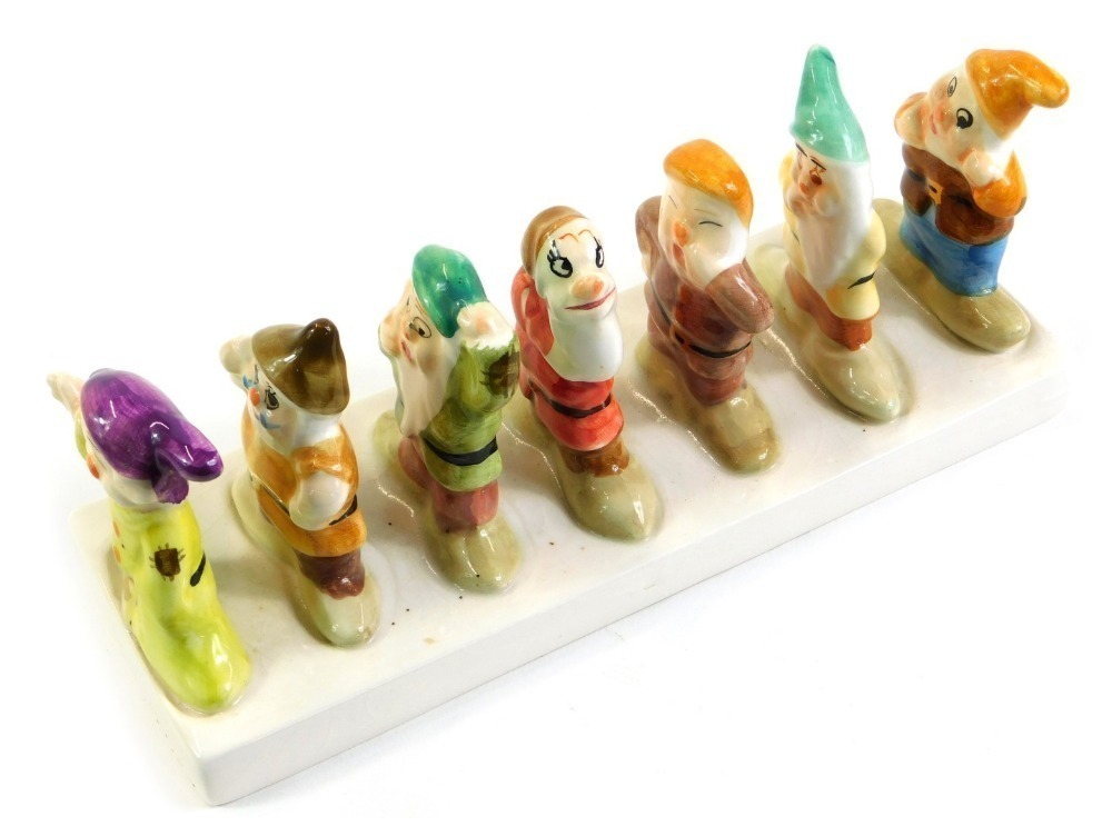 A Walt Disney Classic Snow White and the Seven Dwarfs Clover toast rack ...