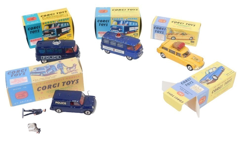 Corgi Toys diecast vehicles, including 464 police van with flashing ...