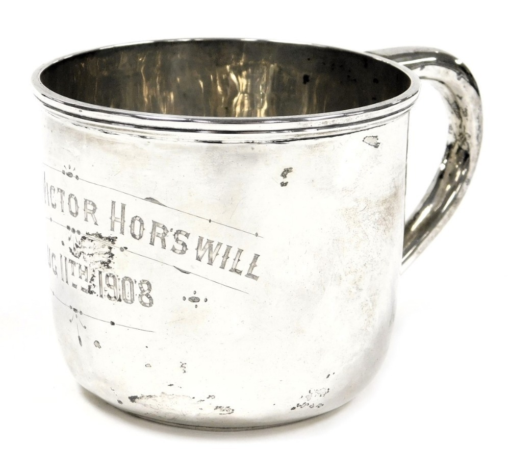 An Edward VII silver cup, engraved to Colin Victor Horswill, Aug 11th ...