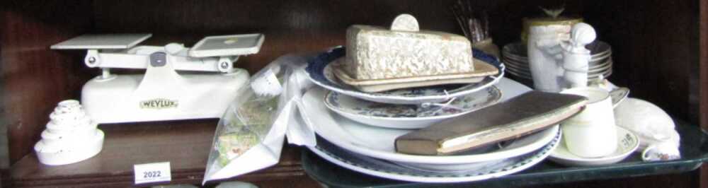 A Weigh Luxe weighing scale, various Whimsy Land boxed Whimsies, small ...