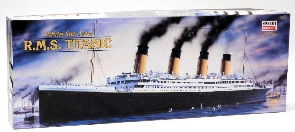 A Minicraft Model Kits White Star Line RMS Titanic, for the Titanic ...