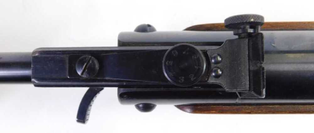 A H Weihrauch Sportwaffen German air rifle, Model HW35 4.5 calibre ...