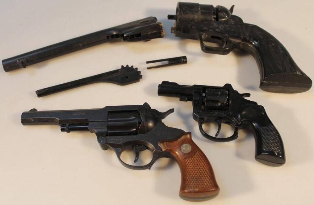 An Edison replica cap gun