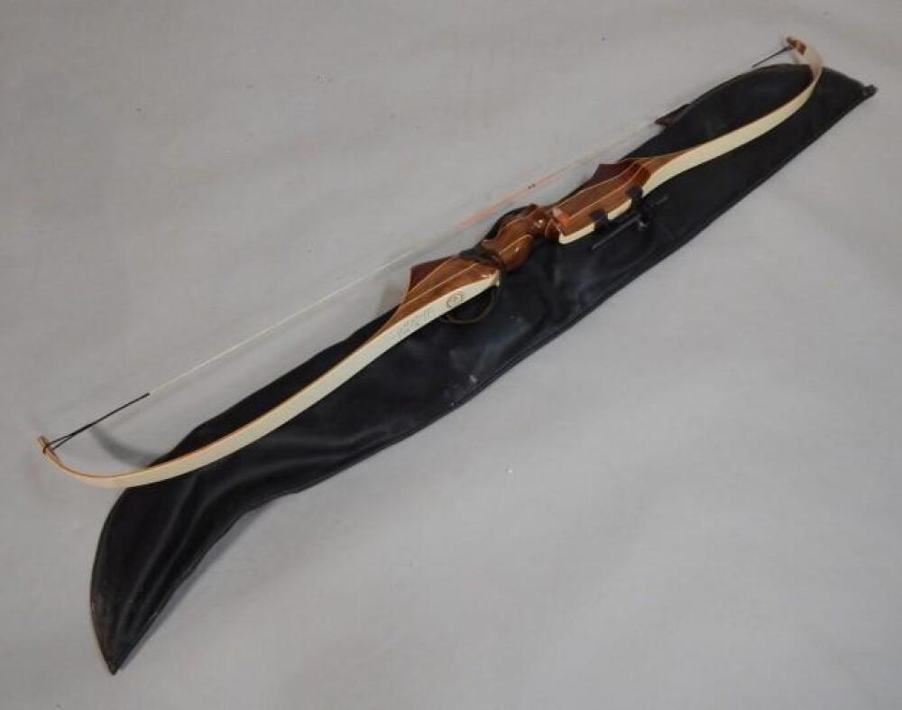 A Laleham Bowmaster bow