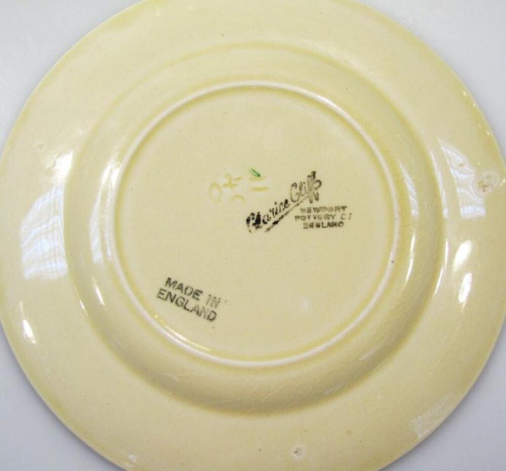 A Clarice Cliff Newport pottery Art Deco Corolla pattern part service