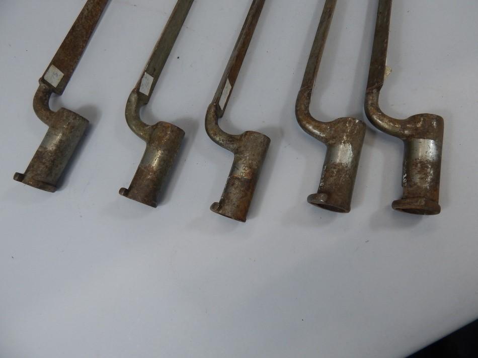 Five early 19thC socket bayonets