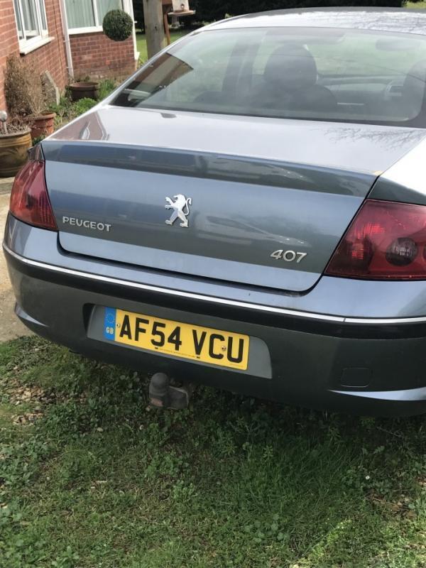 A Peugeot 407 saloon car