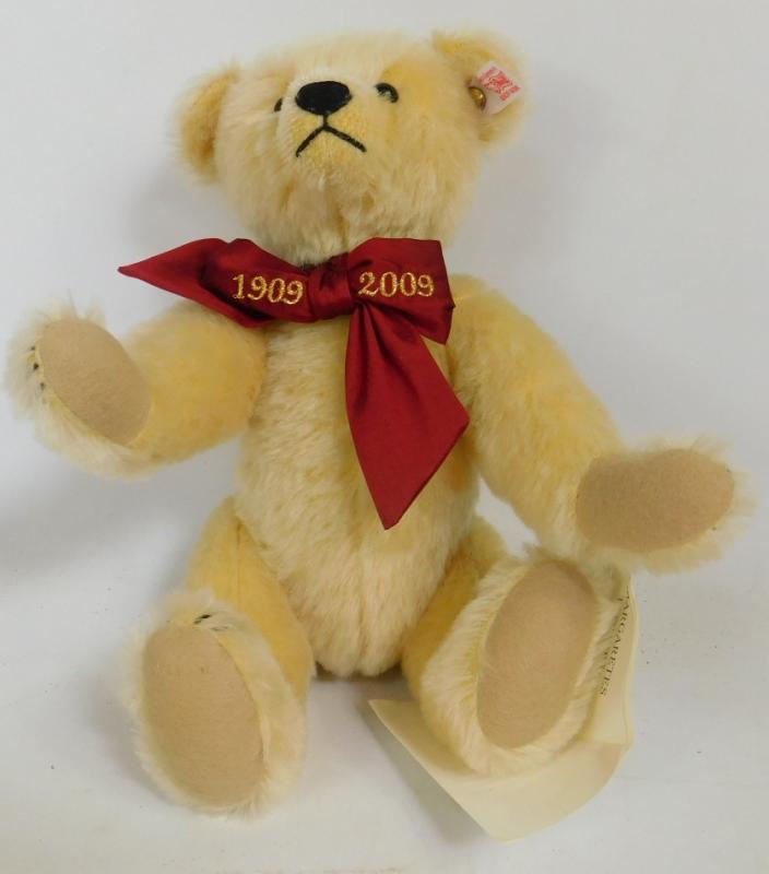 A modern Steiff Margaretes Teddy Bear