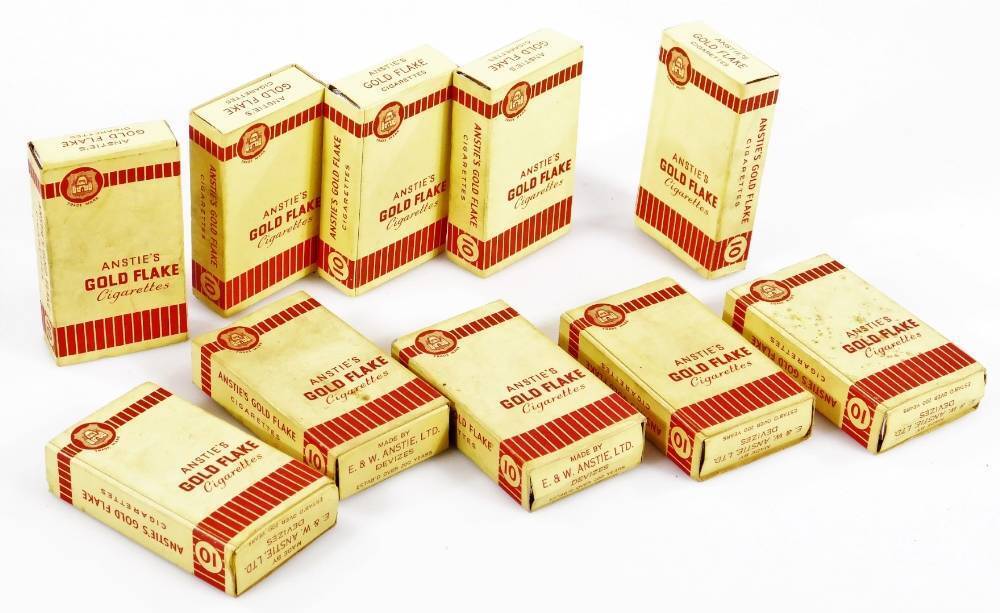 Ten vintage 1940s unopened Anstie's Gold Flake Cigarette boxes, with ...