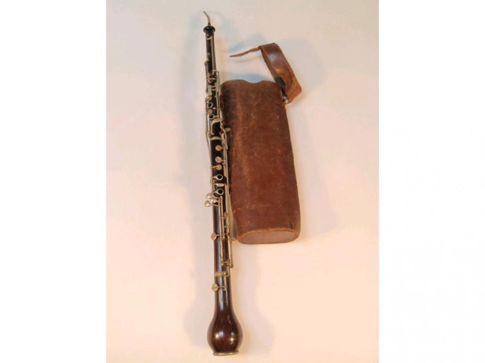 A rosewood cor anglais by Buffet Crampon & Cie