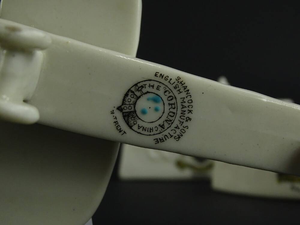 A First World War related crested items, to include two aeroplanes and ...