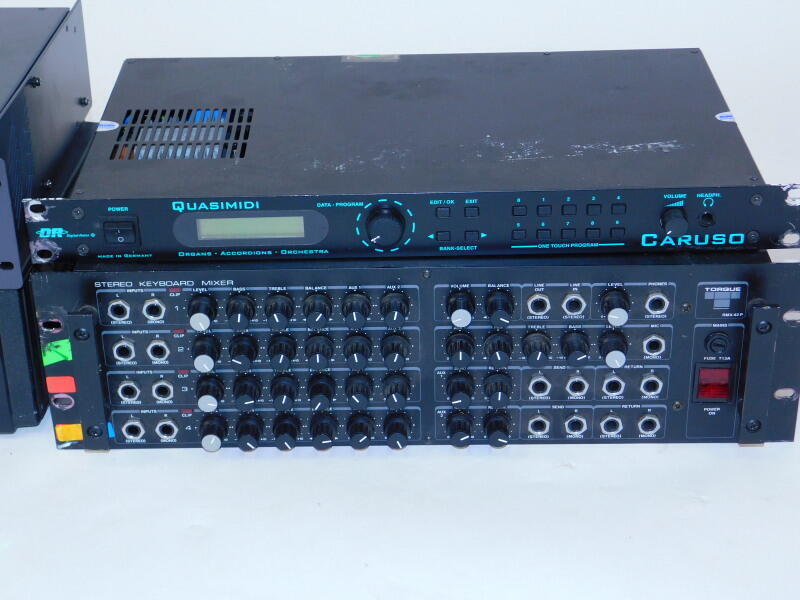 A Quasimidi Caruso Enclyclotronic synthesizer module, Torque stereo ...