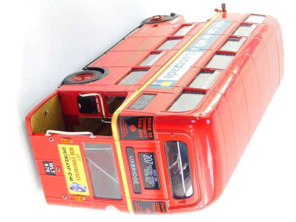 A Sun Star model of a Routemaster bus, limited edition, 2908, scale 1: ...