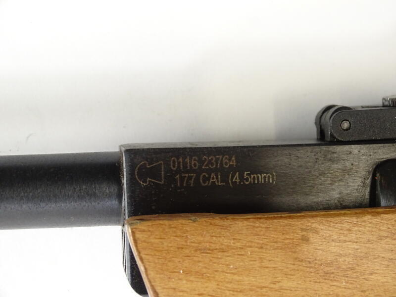 A Hatsan Braker model 900x.1777 air rifle, with beech stock and built ...