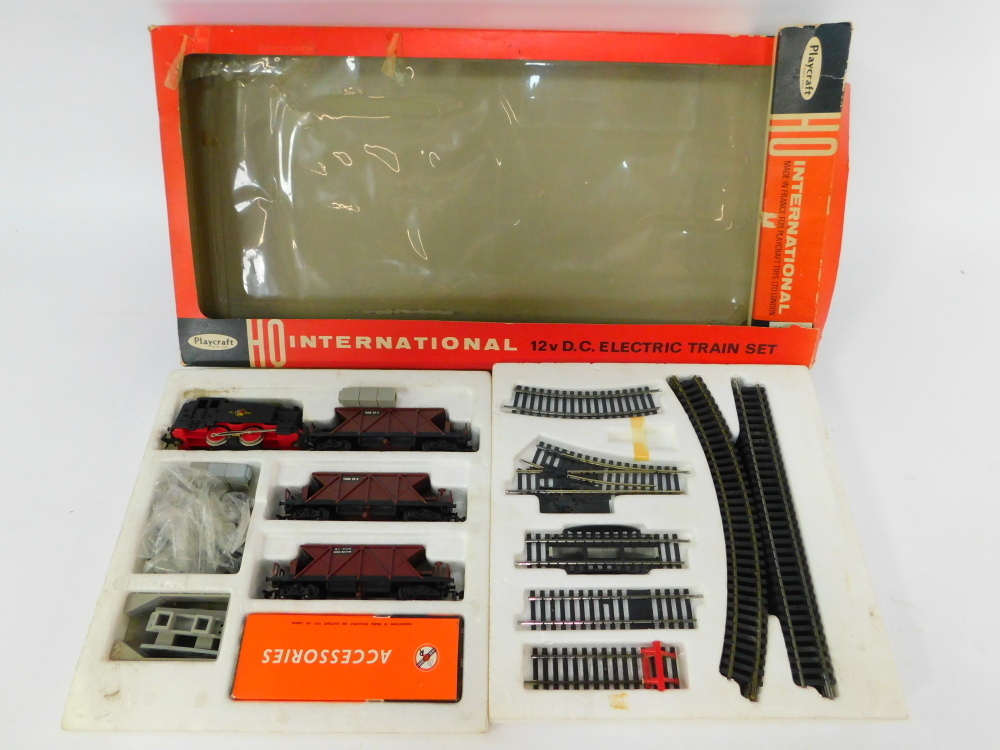 A Playcraft HO gauge hopper wagon train set, P1360, boxed.