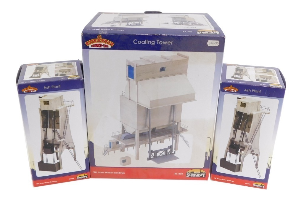 Bachmann Branchline OO gauge Scenecraft buildings, comprising a Cooling ...