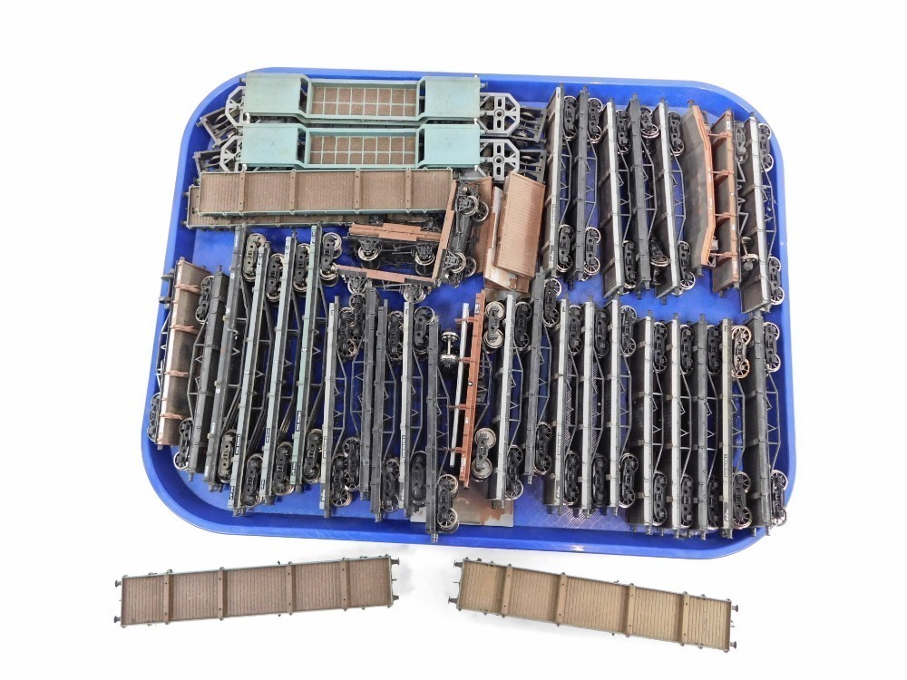 Bachmann, Mainline and other OO gauge rolling stock, including bogie ...