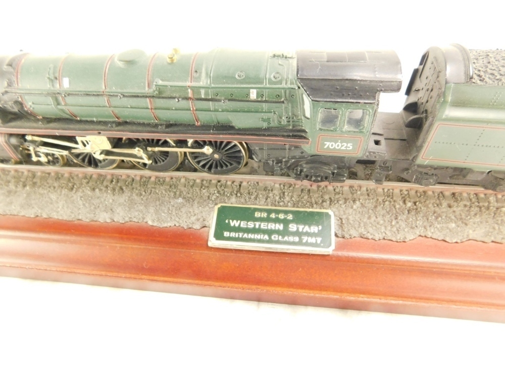 A Country Artists for Hornby OO gauge Steam Memories Western Star ...