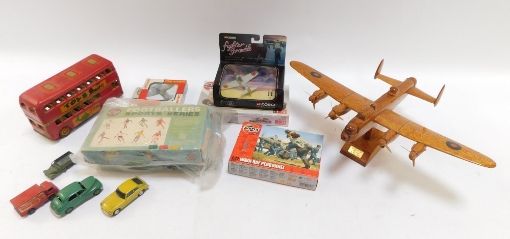Airfix Model Kits, Sports Series Footballers, Airfix WWII RAF Personnel ...