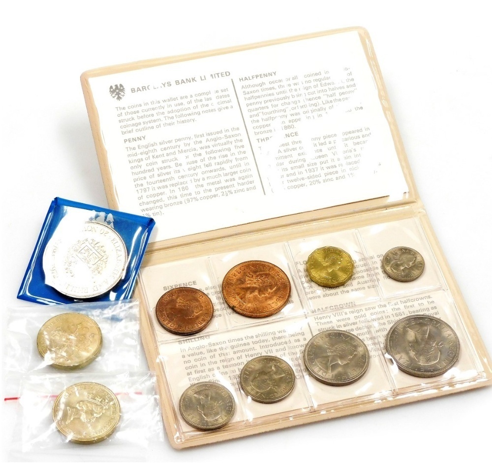 Various coinage, to include a 1966-67 coin set, penny, halfpenny, threepence, sixpence, shilling ...